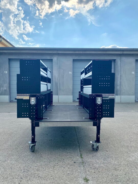 Transporter interior fittings for craftsmen - PlugVan